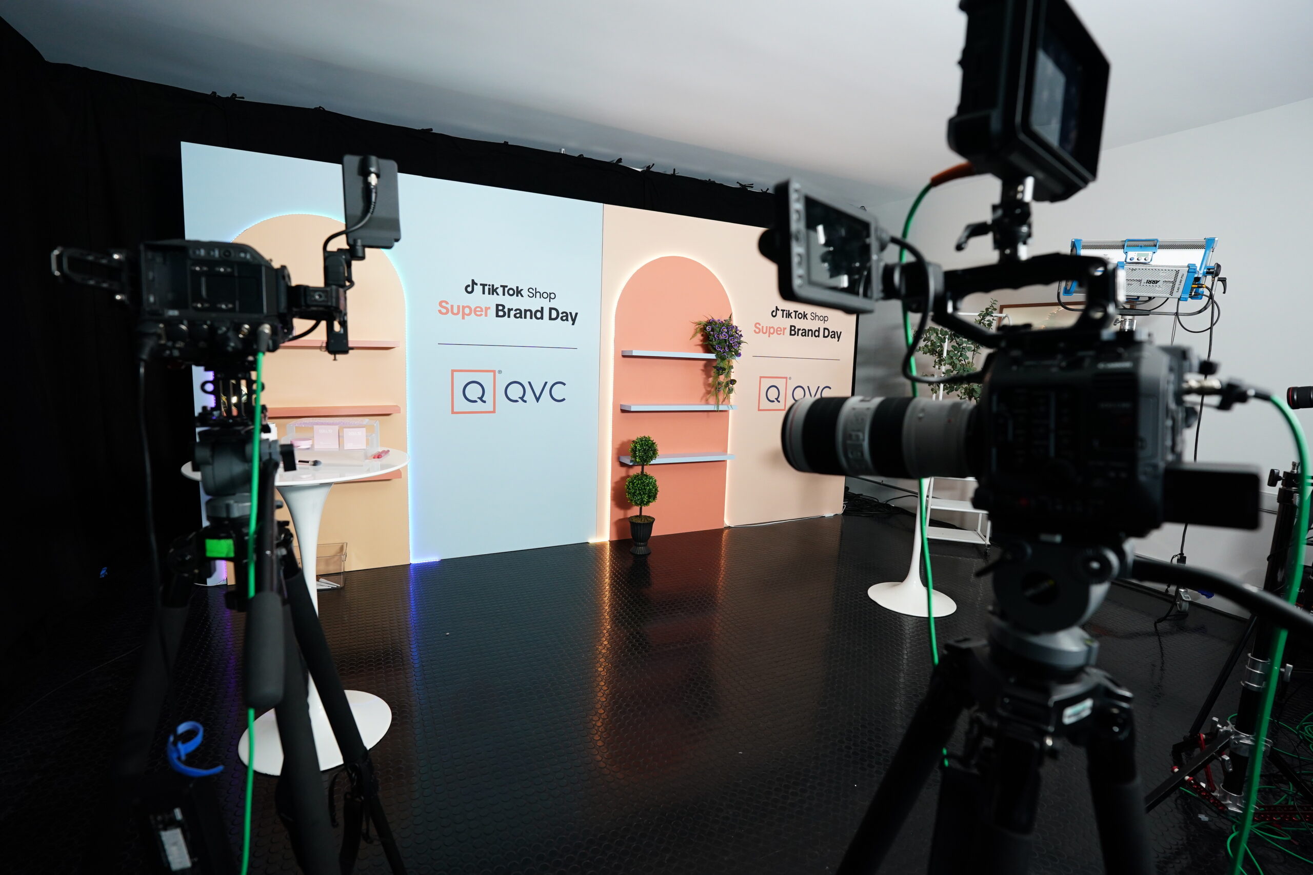 QVC Champions a New “Age of Possibility” with Debut of 2025 Q50 ...